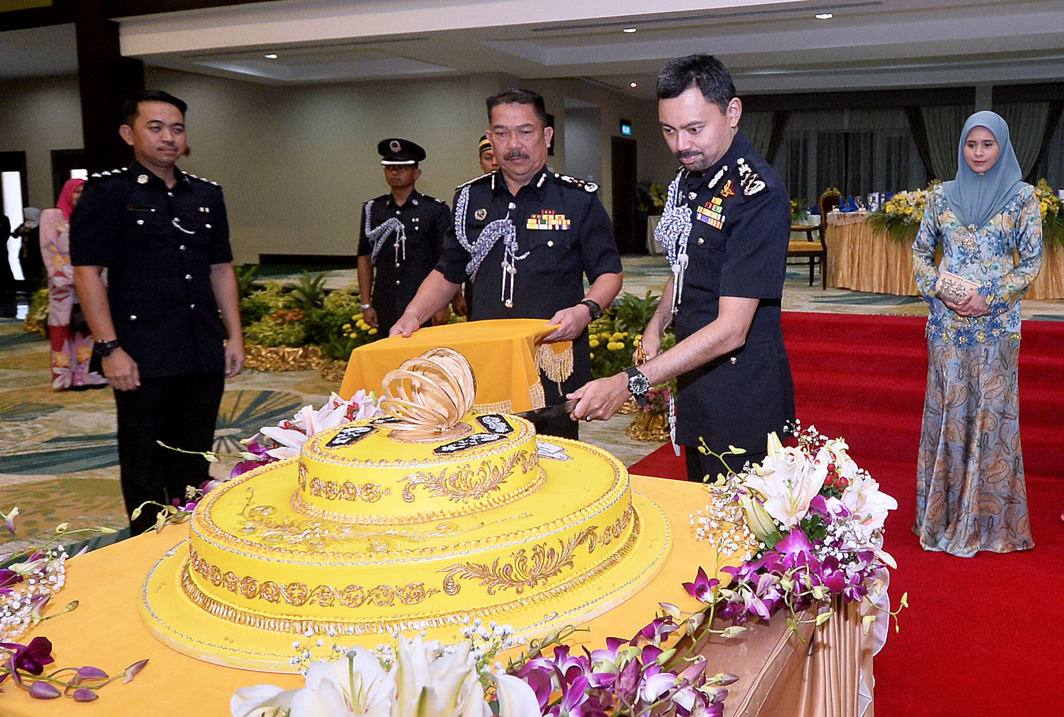 Berita - Majlis Santap petang raikan puja usia DPMM...